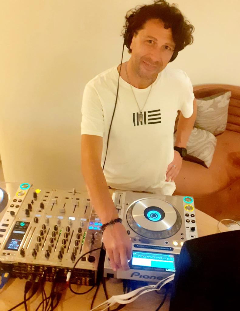 Breakfast club at Hotel Pacha (El Hotel) with Gaty Lopez! | Ibiza by night